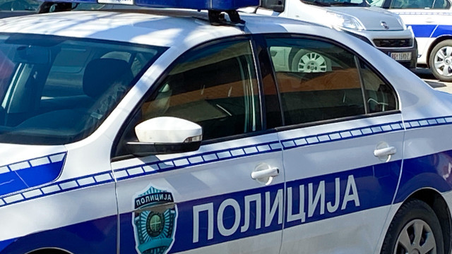 Muškarac teško povređen u saobraćajnoj nezgodi kod Velikog Gradišta Muškarac teško povređen u saobraćajnoj nezgodi kod Velikog Gradišta